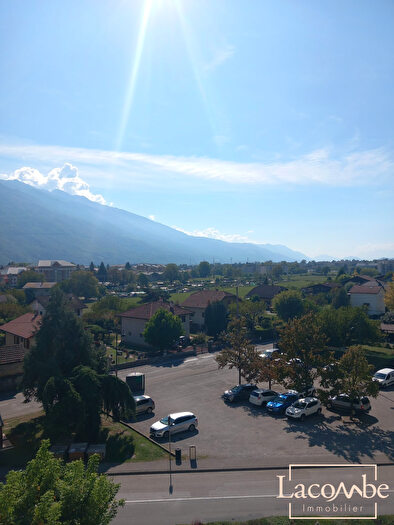 Albertville, Centre-ville : Appartement 3 pièces à louer