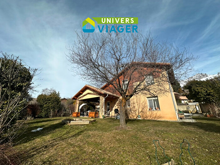 Maison à vendre - Chorges - 5 pièces - 4 chambres