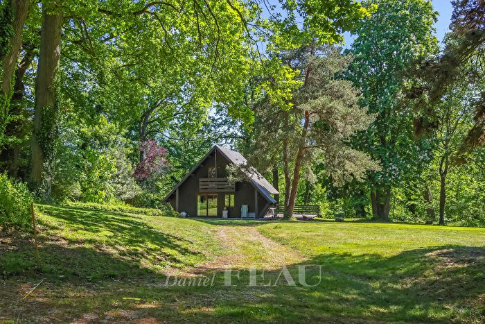 Jouy-en-Josas - Maison 8 pièces à vendre