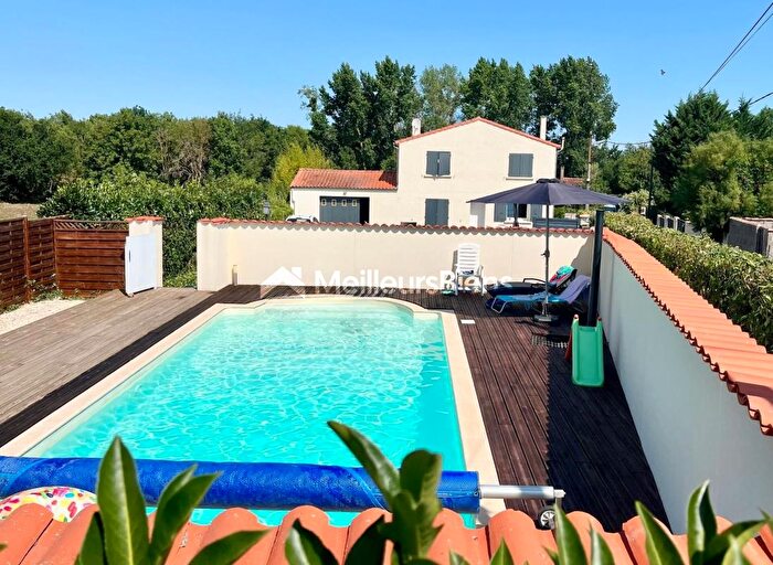 Maison à vendre - Bords - 4 pièces - 2 chambres