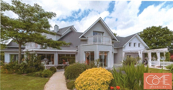 Maison à vendre - Quartiers Ouest, Bourg lEvesque - 7 pièces - 5 chambres