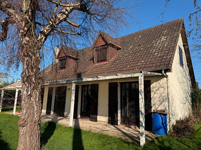 Maison à vendre - Bernay - 5 pièces - 4 chambres