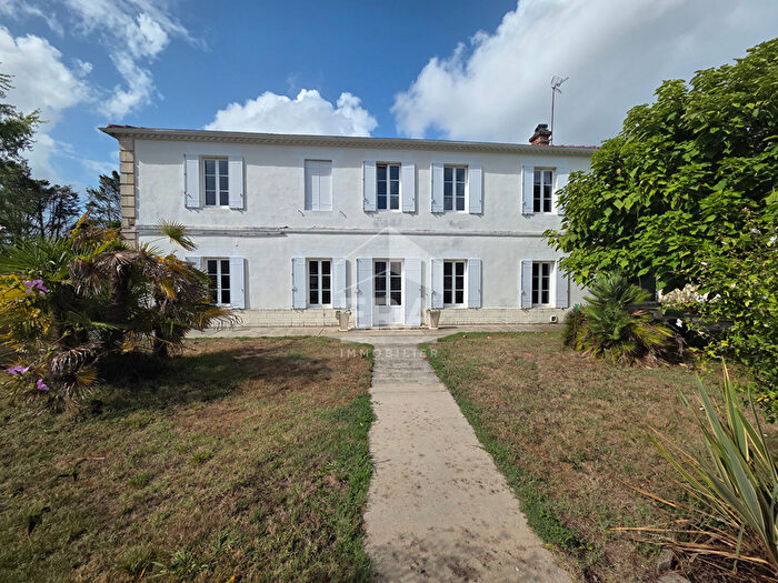 Maison à vendre - Saugnacq-et-Muret - 8 pièces - 5 chambres