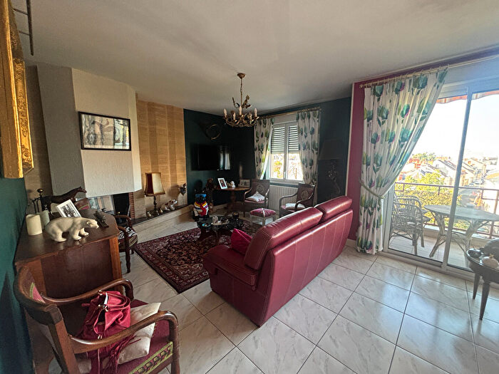 Appartement 4 pièces à vendre à Châteauroux, Centre-ville, Les Marins