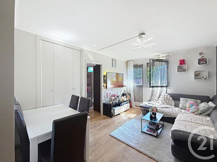 Appartement à vendre - Bondy, La Mare à Veuve - 2 pièces - 1 chambre