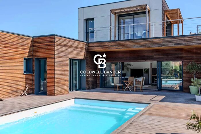 Maison à vendre - Cogolin, Rialet, Colombier - 5 pièces - 3 chambres