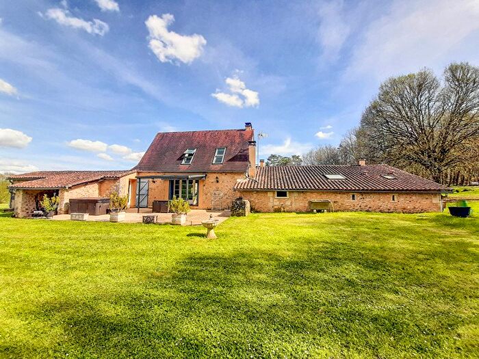 Maison à vendre - Antonne-et-Trigonant - 6 pièces - 3 chambres