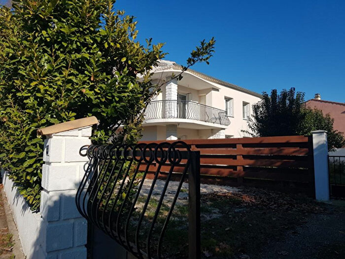 Appartement 4 pièces à Rodilhan, à louer