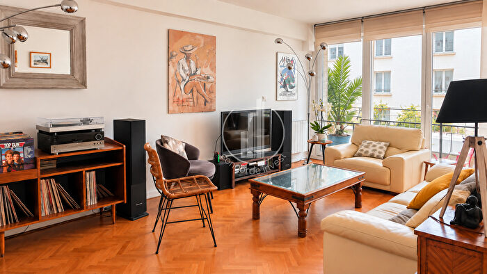 Appartement 4 pièces à vendre - Boulogne-Billancourt, Renault, Billancourt