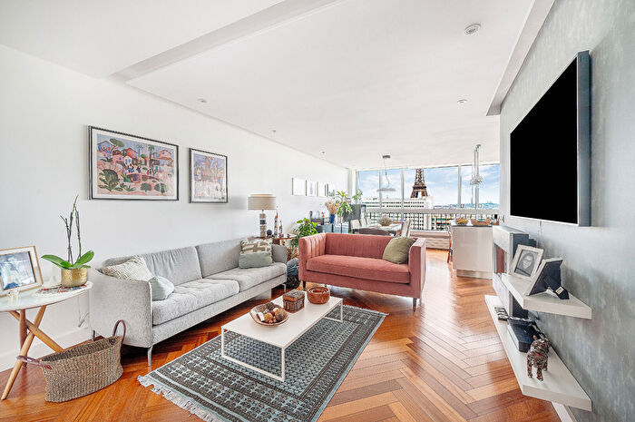 Appartement à vendre - Paris e , Dupleix, Motte Picquet - 5 pièces - 3 chambres