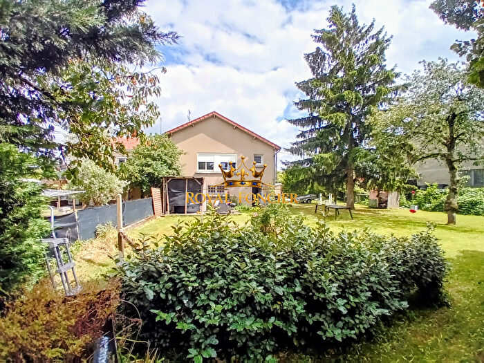 Châtellerault, Est : Maison 6 pièces à vendre