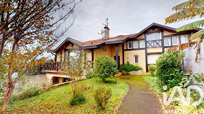 Maison à vendre - Saint-Vincent-de-Tyrosse - 7 pièces - 5 chambres