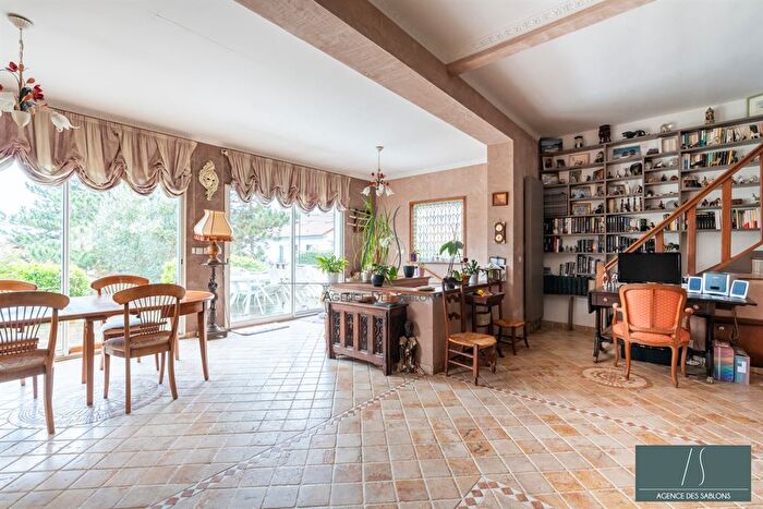 Chatou - Maison 9 pièces à vendre