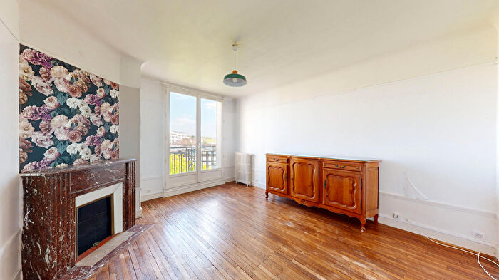 Appartement 2 pièces à vendre à Vanves, Centre Saint-Rémy