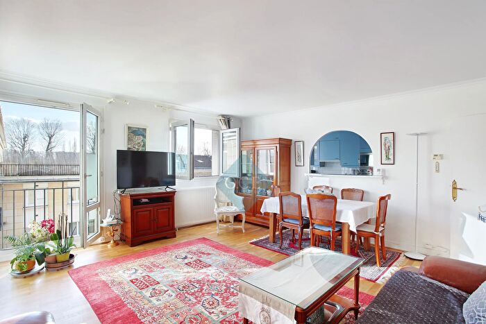 Appartement à vendre - Saint-Maurice, Gravelle, Hôpital - 3 pièces - 2 chambres