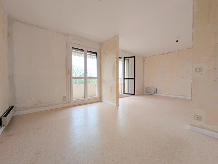 Appartement à vendre - Gerzat - 3 pièces - 2 chambres