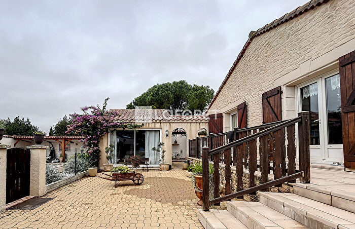 Maisons à vendre et appartements à louer - 1