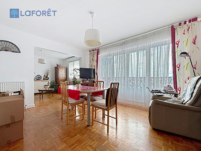 Lanester, Champ de Courses : Appartement 4 pièces à vendre