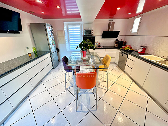 Maison à vendre - Saint-Pierre-lès-Nemours - 5 pièces - 3 chambres