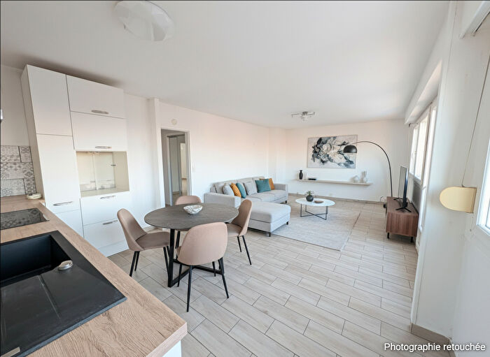 Appartement à vendre - Douai, Centre-ville - 4 pièces - 3 chambres