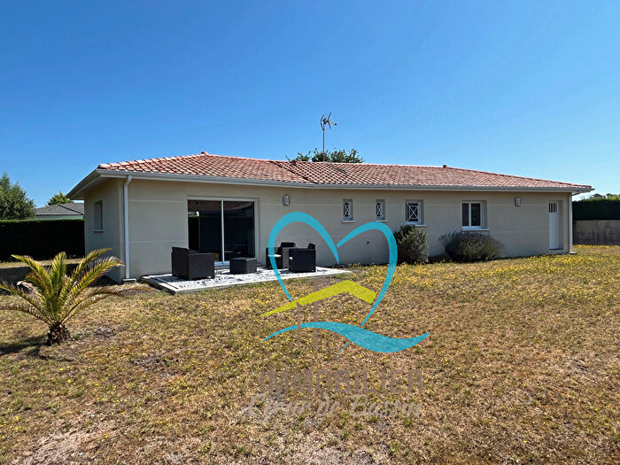 Maison à vendre - Arès - 4 pièces - 3 chambres