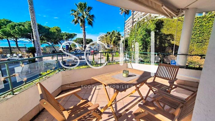 Juan-les-Pins, Antibes : Appartement 2 pièces à louer