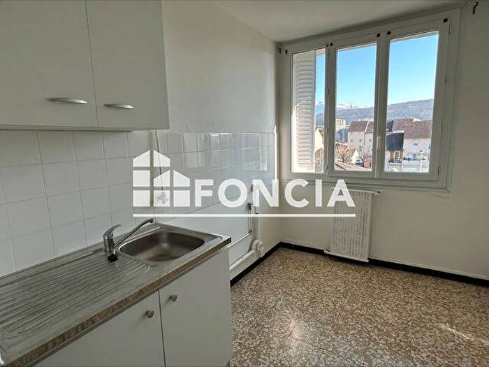 Appartement à louer - Centre, Échirolles - 1 pièce