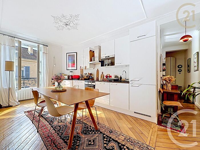 Appartement 4 pièces à vendre à Versailles, Notre Dame