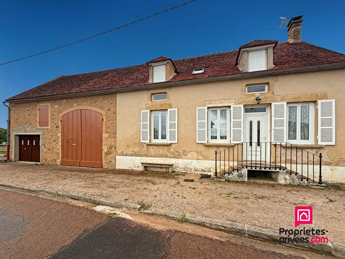 Maison 5 pièces à Cussy-les-Forges, à vendre