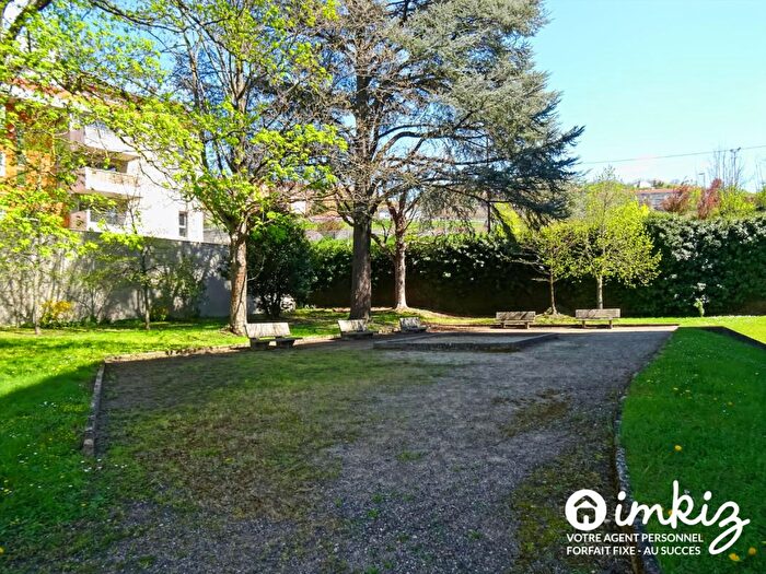 Appartement 4 pièces à vendre - Le Puy-en-Velay, Saint-Jean, République
