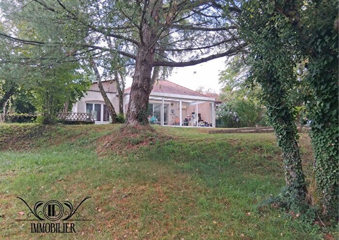 Maison à vendre - Saint-Brisson-sur-Loire - 4 pièces - 2 chambres