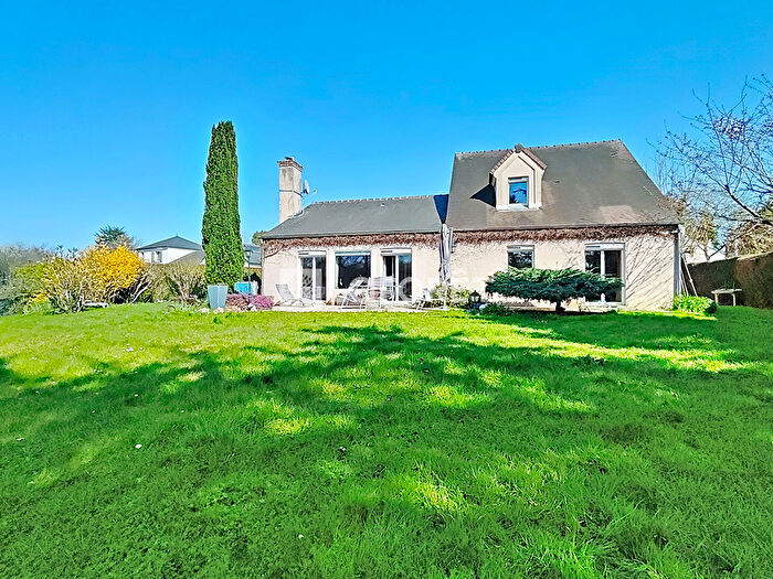 Maison à vendre - Marolles-en-Brie - 6 pièces - 4 chambres