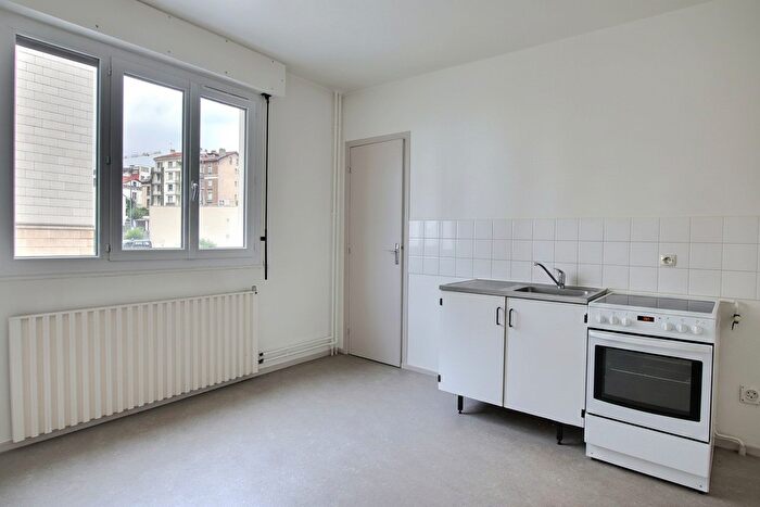 Appartement 1 pièce à louer à Clermont-Ferrand, Jaude, Fontgiève Saint-Alyre