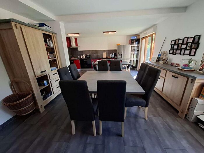 Maison à vendre - La Puisaye - 9 pièces - 4 chambres