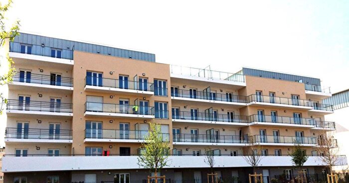 Appartement à louer - La Rochette - 2 pièces - 1 chambre