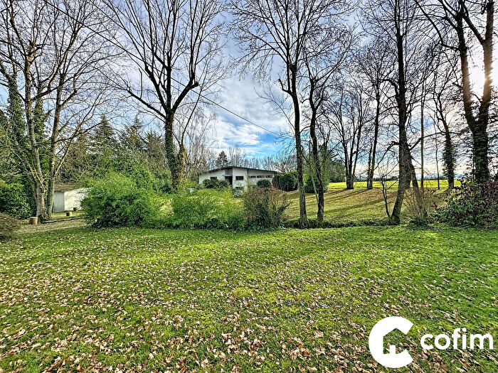 Maison à vendre - Trie-sur-Baïse - 7 pièces - 4 chambres