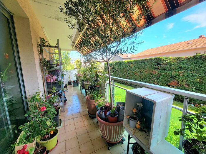 Appartement à vendre - Billère, Château dEst, Lalanne - 3 pièces - 2 chambres