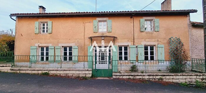 Maison à vendre - Genouillé - 4 pièces - 3 chambres