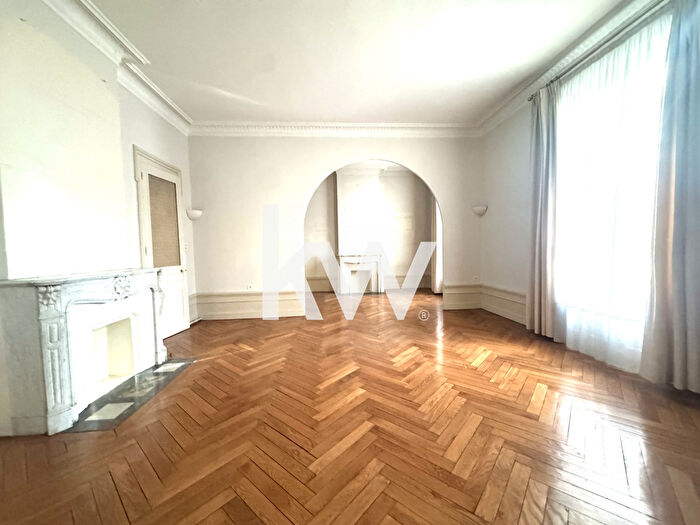 Appartement à vendre - Saint-Étienne, Tardy, Colline des Pères, Bizillon - 6 pièces - 4 chambres