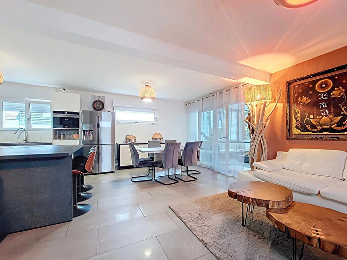 Appartement à vendre - Mommenheim - 4 pièces - 2 chambres