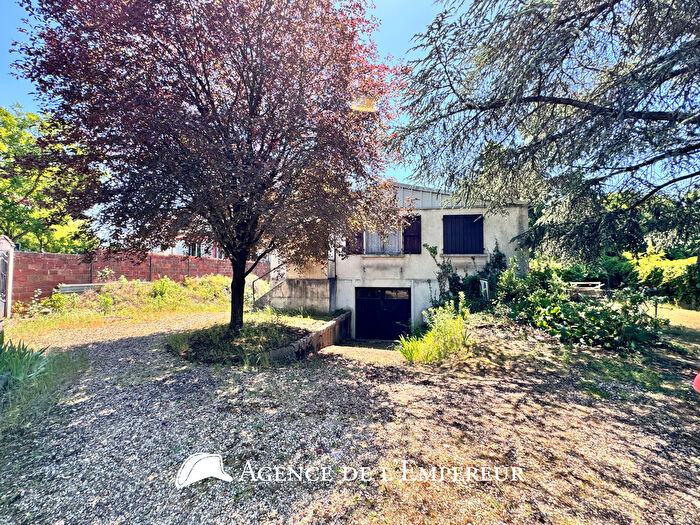 Rueil-Malmaison, Mazurieres : Maison 6 pièces à vendre