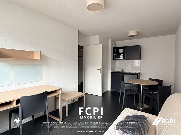 Appartement à vendre - Quartiers Nord-Est, Jeanne dArc - 2 pièces - 1 chambre