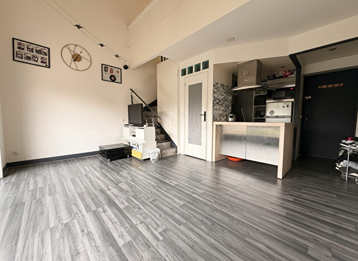 Appartement à vendre - Évry, Les Epinettes - 2 pièces - 1 chambre