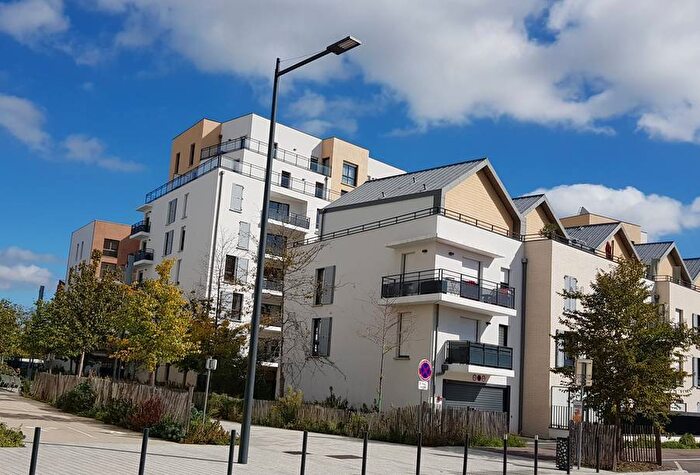 Appartement 2 pièces à Poissy, Saint-Exupéry, à louer