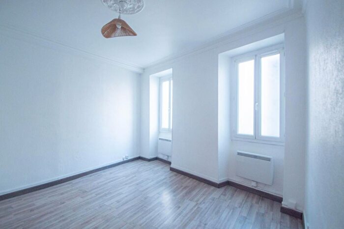 Appartement à louer - Pau, Centre-ville - 2 pièces - 1 chambre