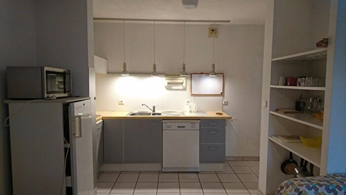 Thonon-les-Bains, Est : Appartement 1 pièce à louer