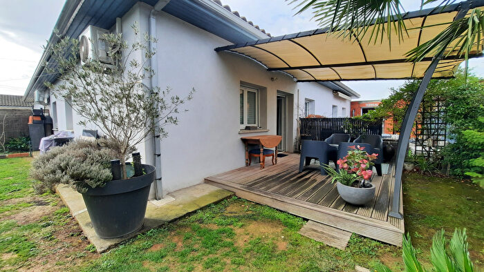 Appartement à vendre - Villeneuve-Tolosane - 3 pièces - 2 chambres