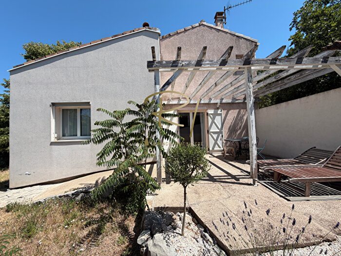 Maison 4 pièces à vendre à Les Vans
