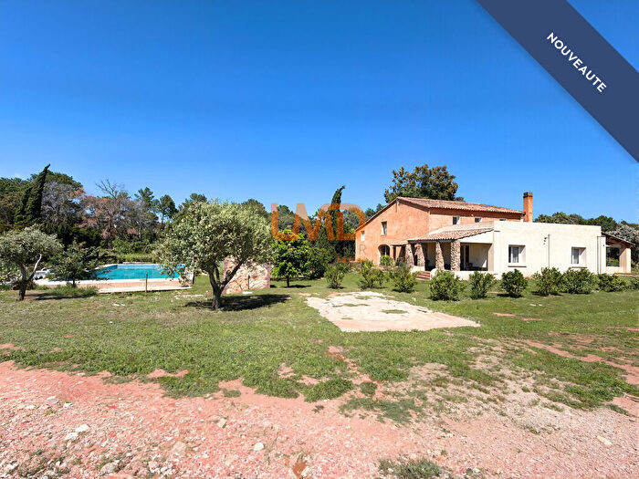 Maison 9 pièces à La Motte, à vendre