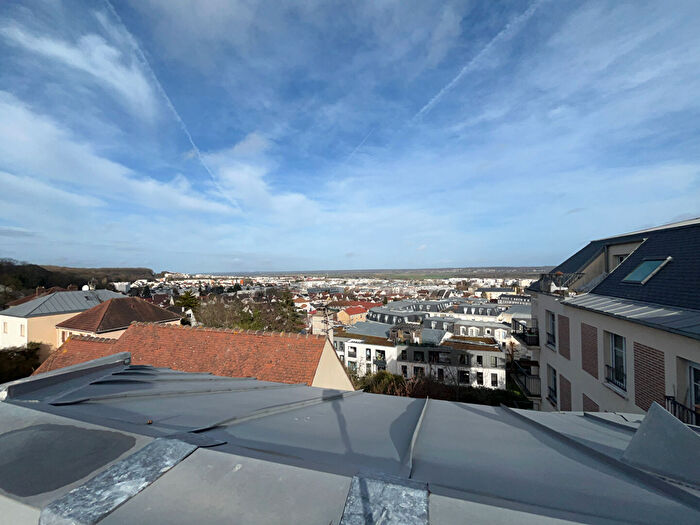 Appartement à vendre - Saint-Cyr-lécole, Hôtel de ville - 5 pièces - 3 chambres